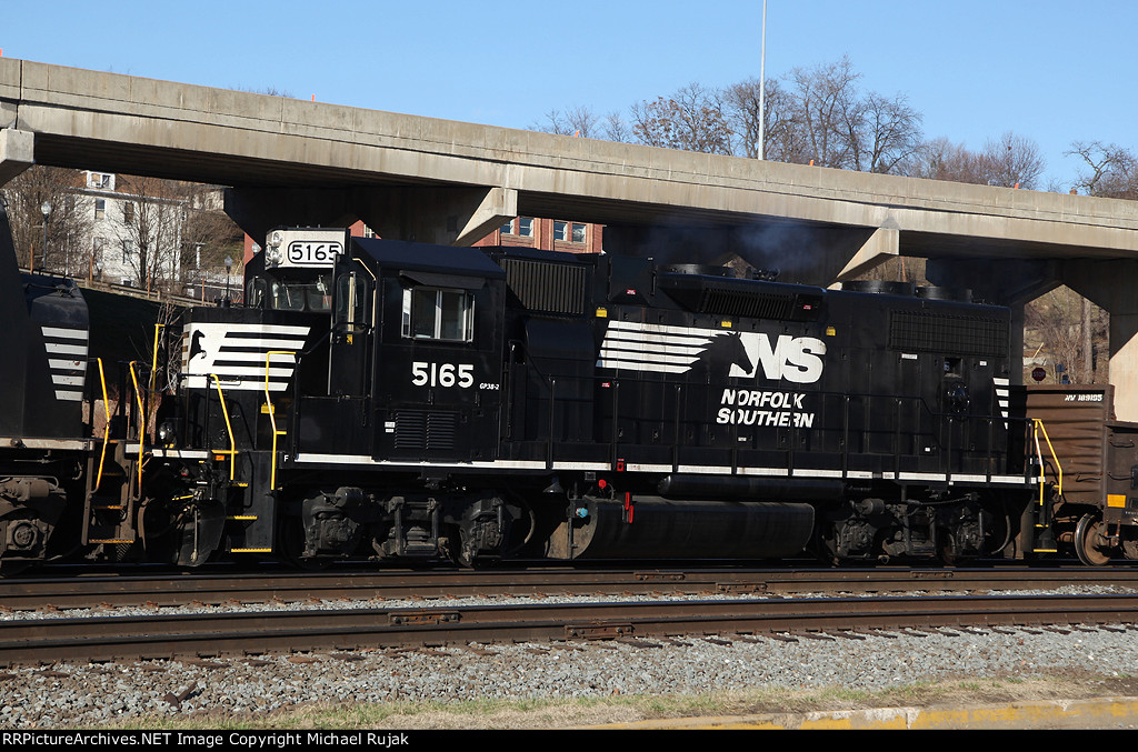 NS 5165